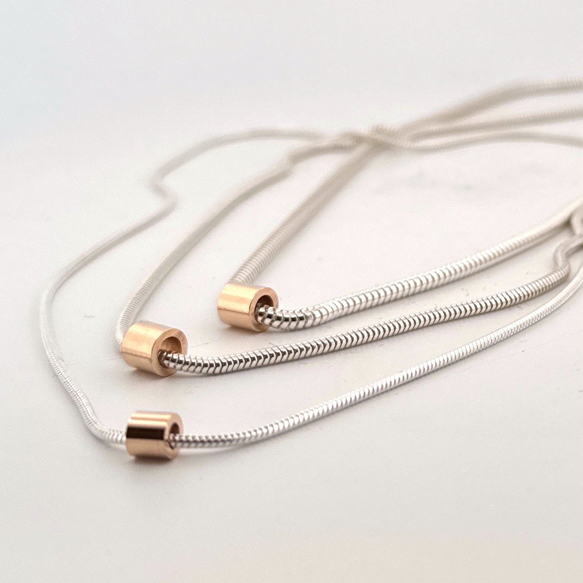 Guld Cirkel Halsband – ettrumforsmycken.se